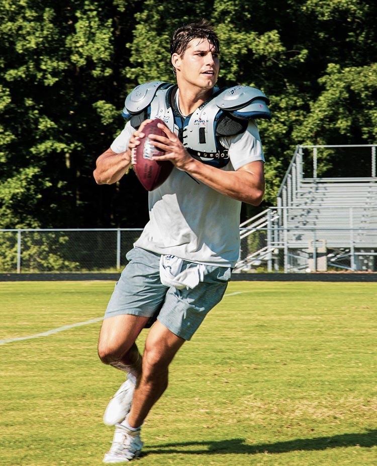 Eugénie Bouchard présente officiellement son nouveau chum connu - Fan ...